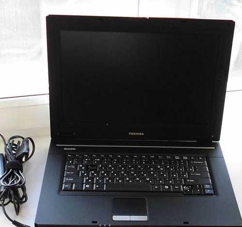 Ноутбук Toshiba satellite L30-114