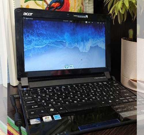 Нетбук Acer aspire one