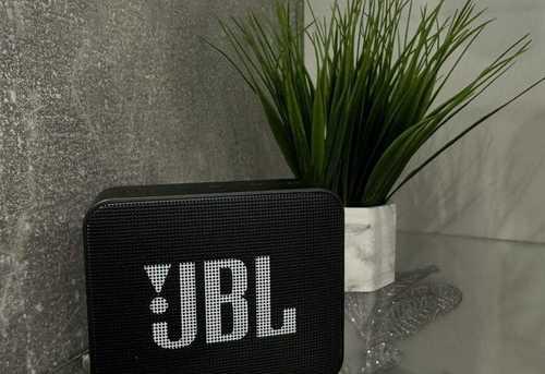 Портативная колонка JBL Go Essential Black