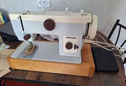 Швейная машинка чайка-134А