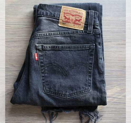 Женские джинсы levis 501