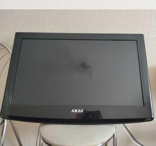 Продам телевизор Akai