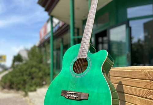 Акустическая гитара Elitaro зеленая