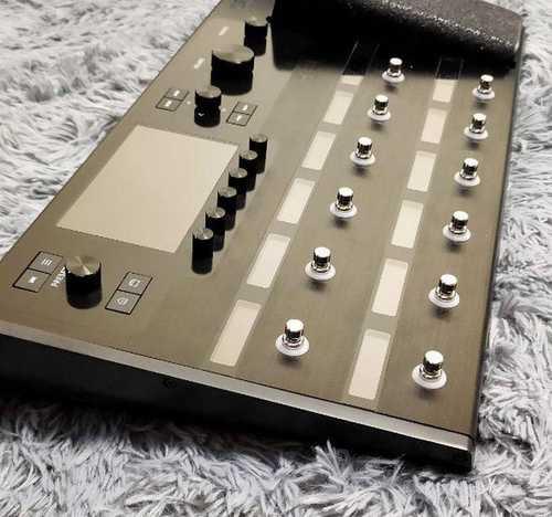 Процессор эффектов line 6 helix floor FX processor