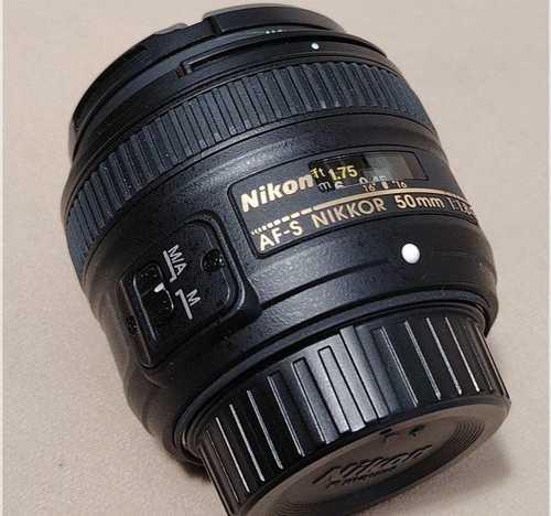 Объектив Nikon AF-S Nikkor 50mm f/1.8G