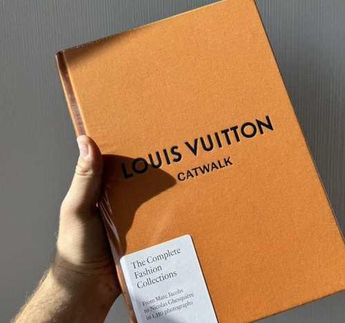 Книга Louis Vuitton: Catwalk