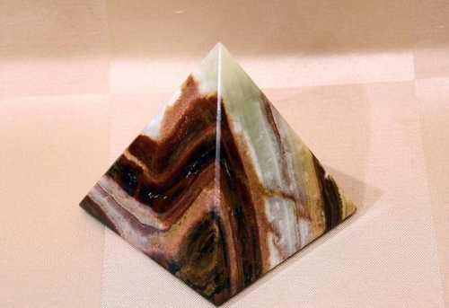 Пирамида. Оникс. Натуральный камень