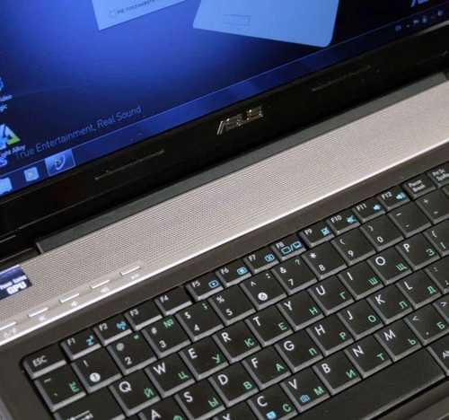 Ноутбук asus N61D 2010гв