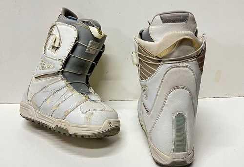 Сноубордические ботинки burton mint p. 38-39