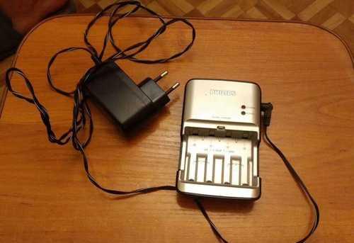 Зарядное устройство для батареек Philips