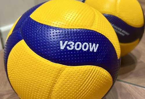Мяч для игры в классический волейбол Mikasa V300W