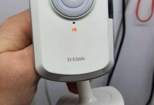 Камера видеонаблюдения IP-камера D-Link DCS-930L