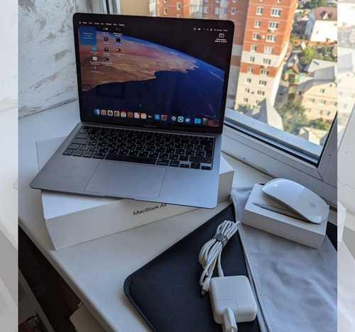 Apple Macbook Air 13 M1 8/256