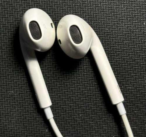 Наушники earpods lightning