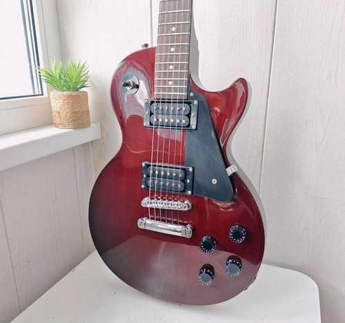 Электрогитара Epiphone Les Paul Studio