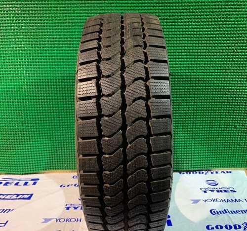 Continental VancoVikingContact 2 215/65 R16C