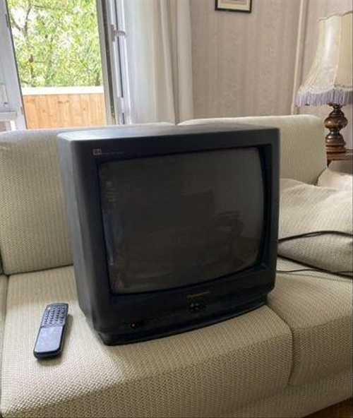 Телевизор бу panasonic