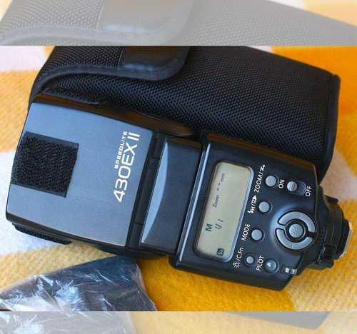 Canon Speedlite 430EX II