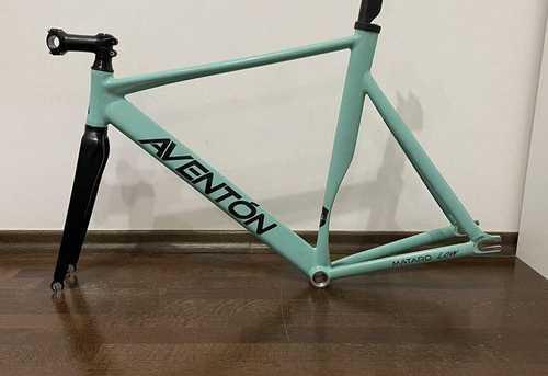 Aventon Mataro Low 57