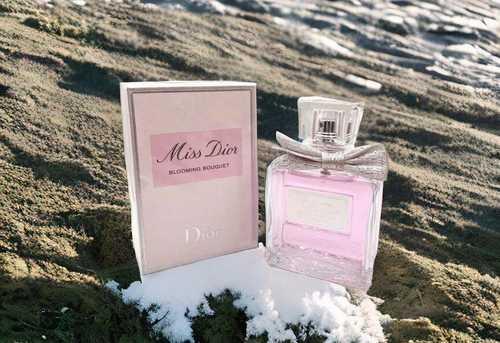 Парфюм Miss Dior Blooming Bouquet