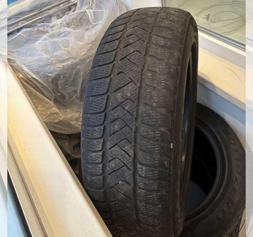 Pirelli Sottozero Winter 240 205/60 R17