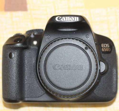 Фотоаппарат Canon 650D body