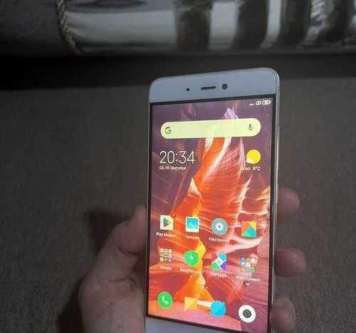 Xiaomi Mi 5S, 3/64 ГБ