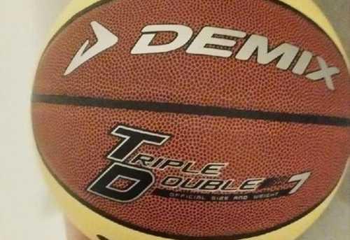 Баскетбольный мяч 7 Demix