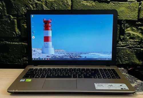 Ноутбук Asus Core i3-6006U / GeForce 920MX 2Gb