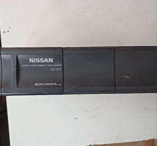 Продам сиди чейнджер Nissan 2144