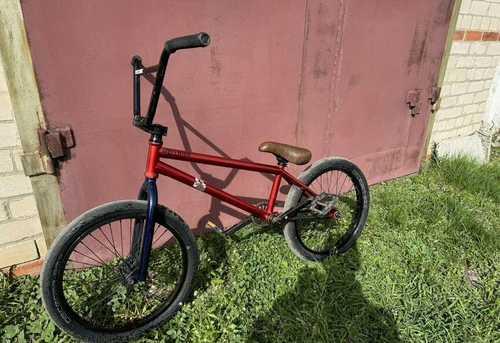 Трюковой велосипед bmx