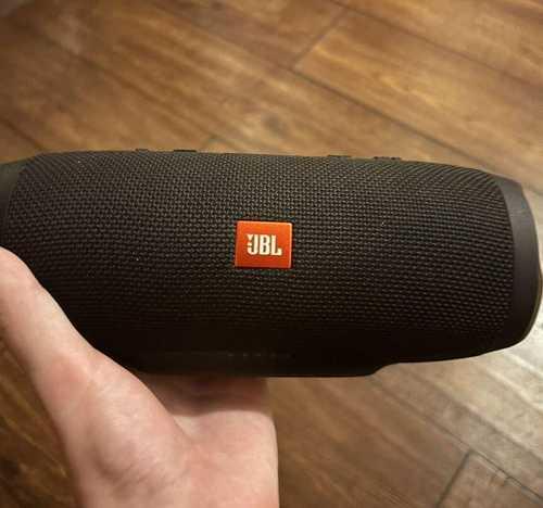 Колонка jbl charge 3