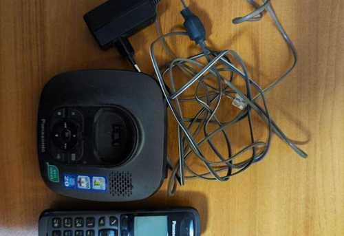 Беспроводной телефон Panasonic с автоответчиком