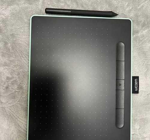 Графический планшет wacom intuos s