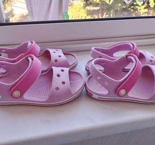 Сандалии crocs для двойни