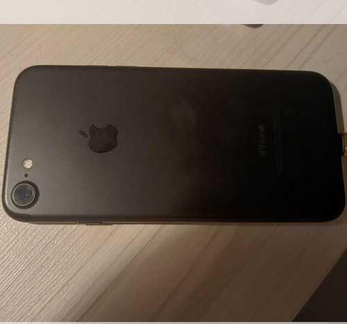 iPhone 7, 32 ГБ