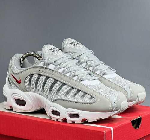 Кроссовки Nike Air Max Tailwind 4