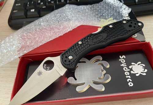 Нож Spyderco Delica 4