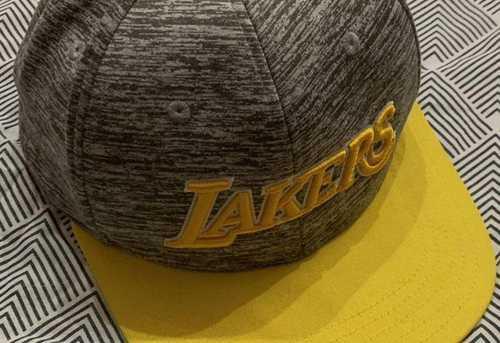 Кепка Lakers Adidas