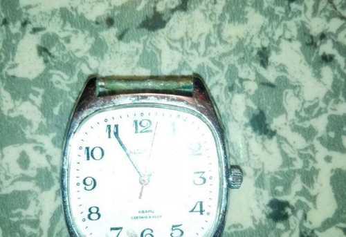 Часы Чайка кварц СССР