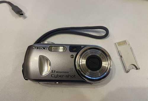 Компактный фотоаппарат sonyDSC-P93A