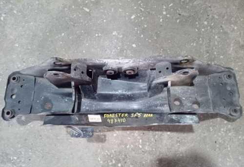 Подрамник задний Subaru Forester SF5 4WD