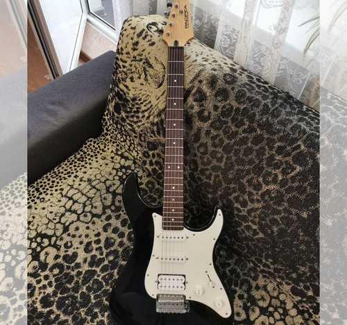 Электрогитара Yamaha Pacifica 012 BK