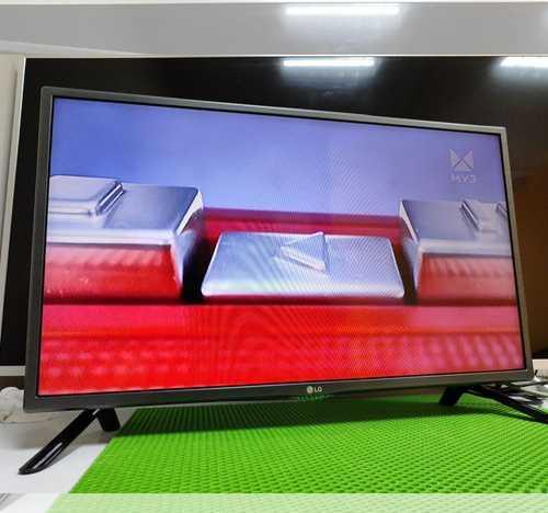 Телевизор 32" LG 32LF560U