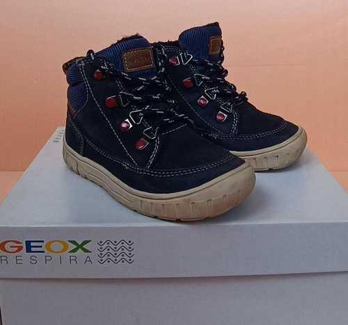 Ботинки geox 26