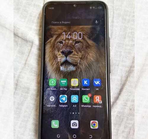 TECNO Spark 8C, 4/64 ГБ