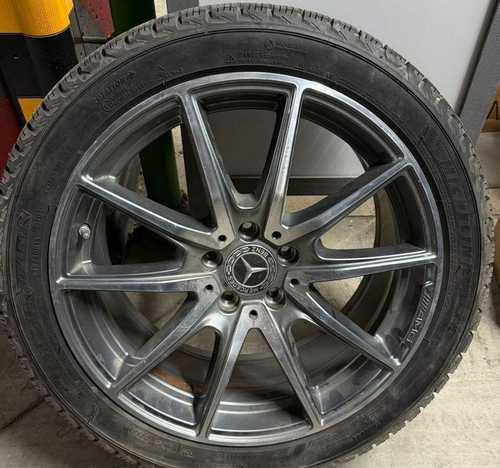Michelin X-Ice Snow 245/40 R19 и 275/35 R19