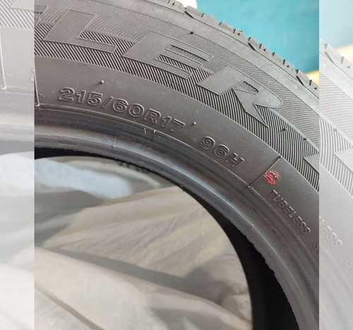 Bridgestone Dueler H/P 215/60 R17 96H