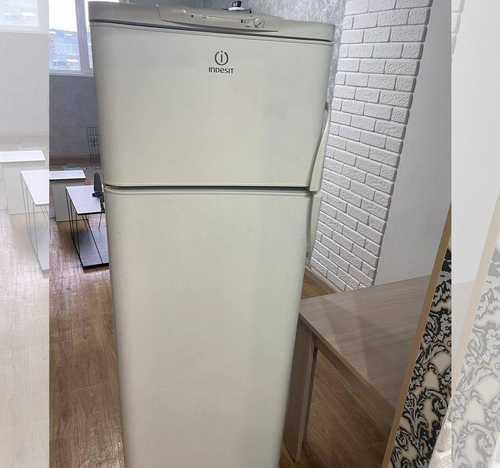 Холодильник indesit no frost