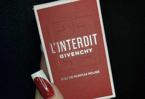 Givenchy linterdit rouge